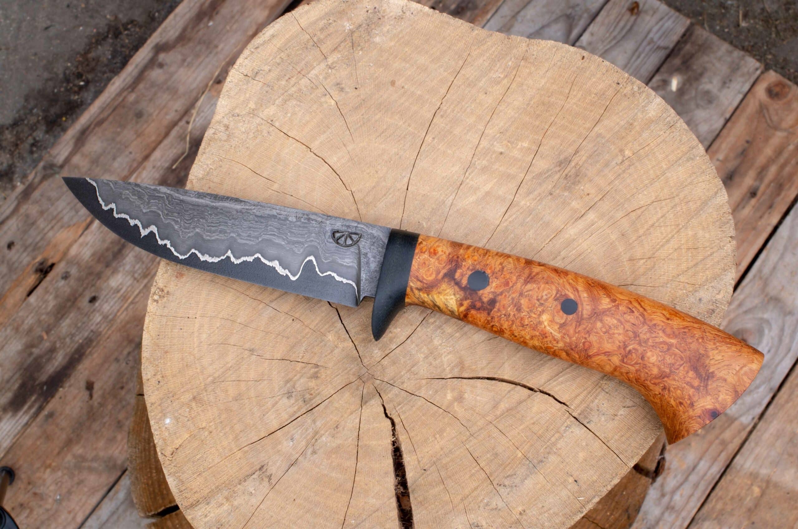 utilitaire amboine vieux fer puddlé 90MCV8